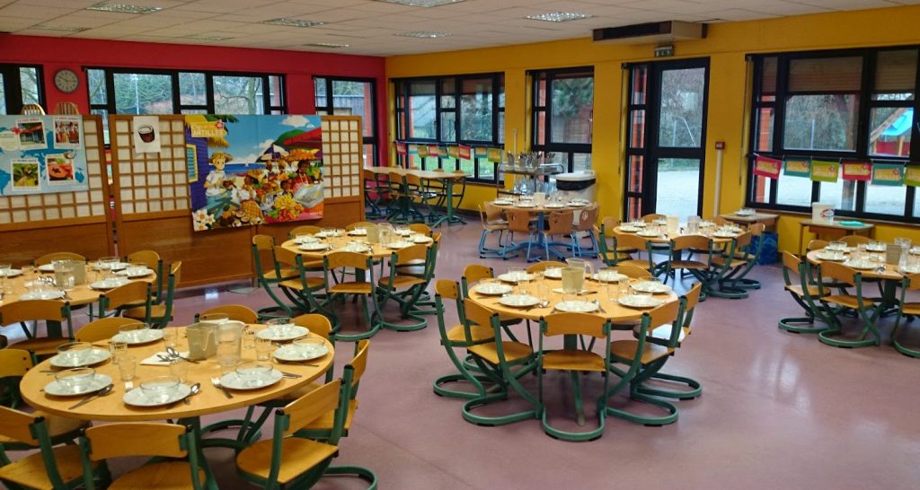 Affichage numérique pour les écoles, les universités et les collèges